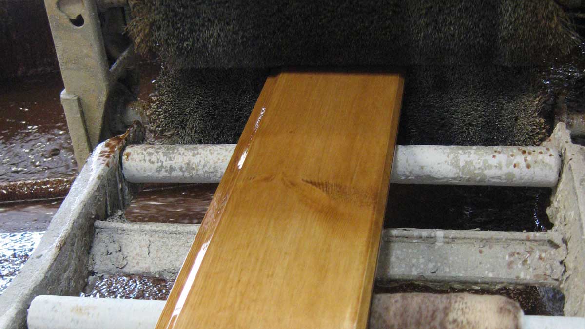 What Is Prefinished Siding? - Legacy Pre-Finishing